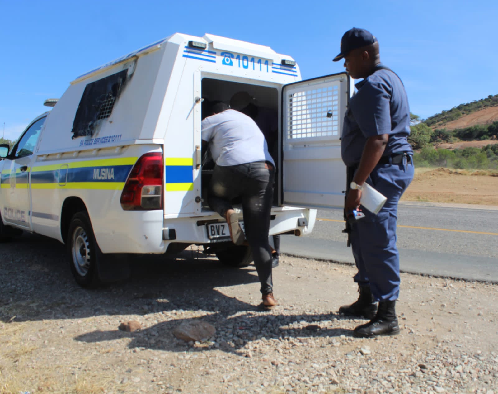 Polisie in Noord-Transvaal – Operasie Vala beveg onwettige mynbou ...